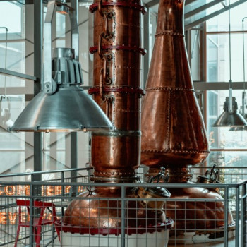 WHISKY'S DISTILLATION PROCESS - Whisky Antique, Whisky & Spirits